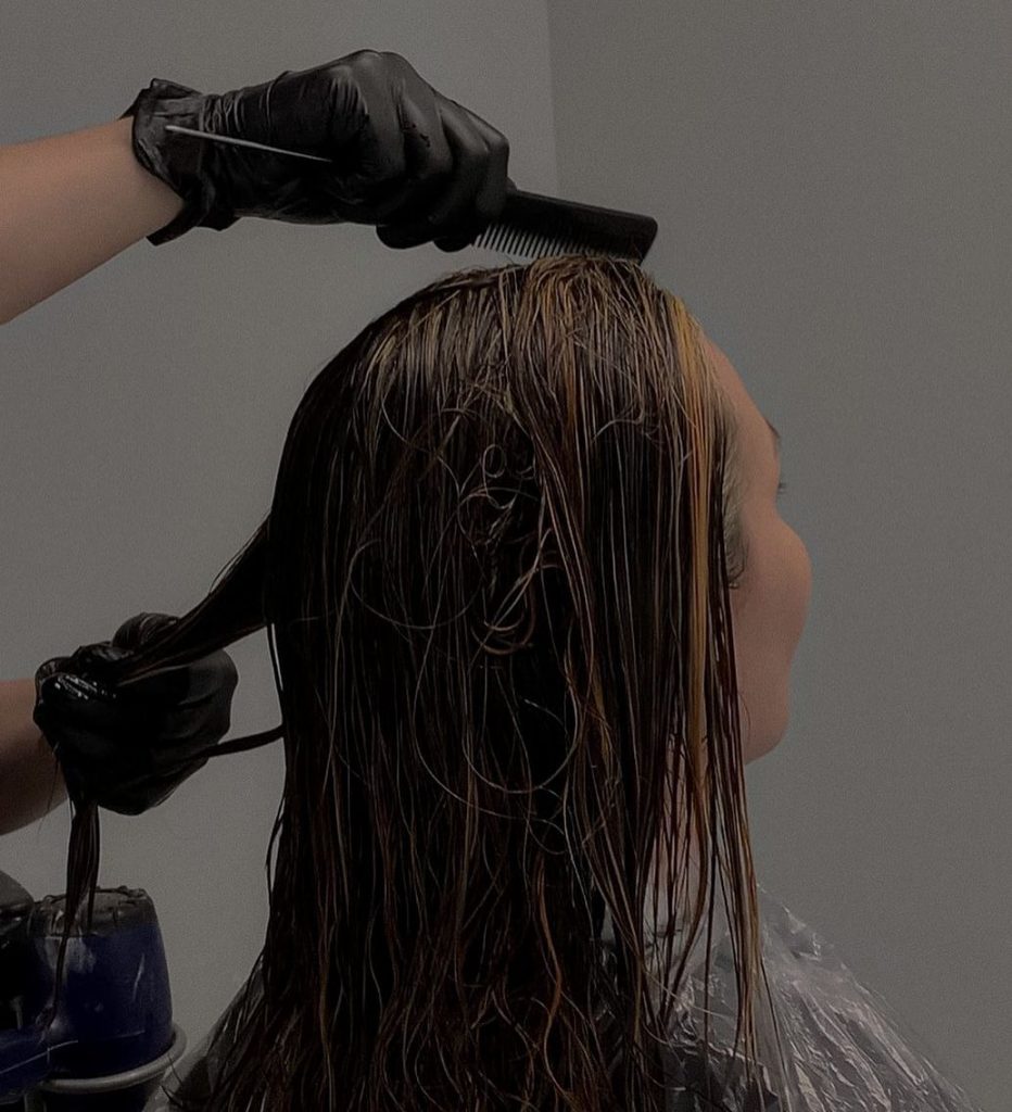 Does Hair Developer Expire & How Long Does It Last?