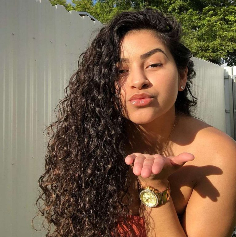 7 Best Detanglers for Natural Hair in 2025