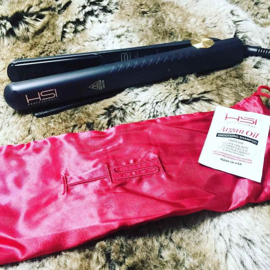 7 Best Flat Irons for Silk Press in 2022 [Expert Reviews]