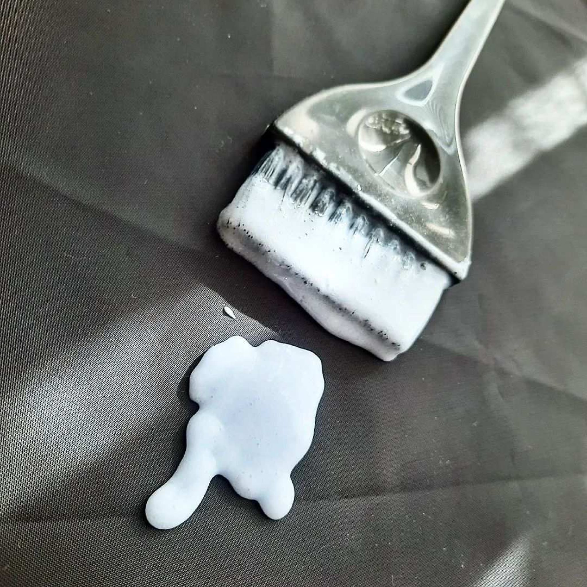 How to Mix Bleach and Developer?