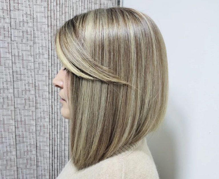 How Much 20 Volume Developer to Mix With Hair Color?