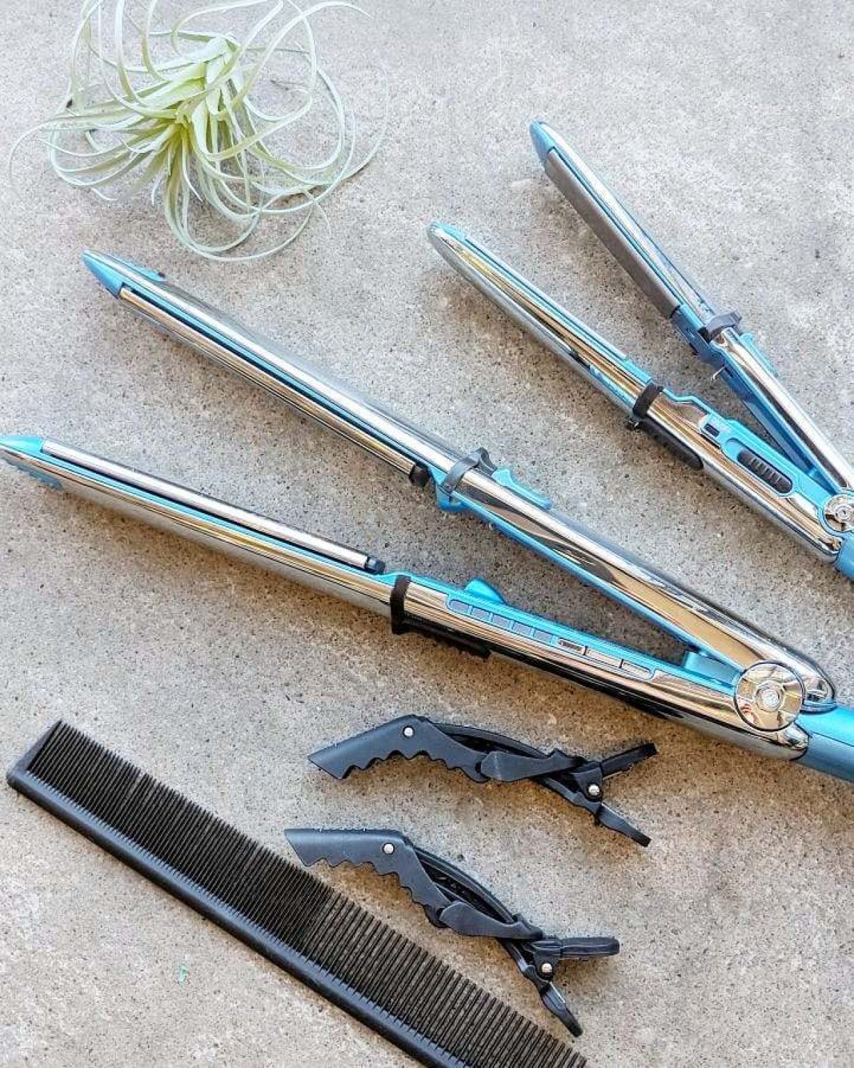 4 Best Curved Flat Irons in 2024