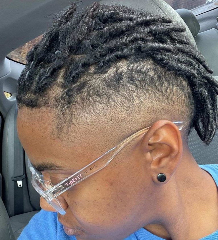 30 Beginner Short Loc Hairstyles for Women: Easy & Cool Ideas